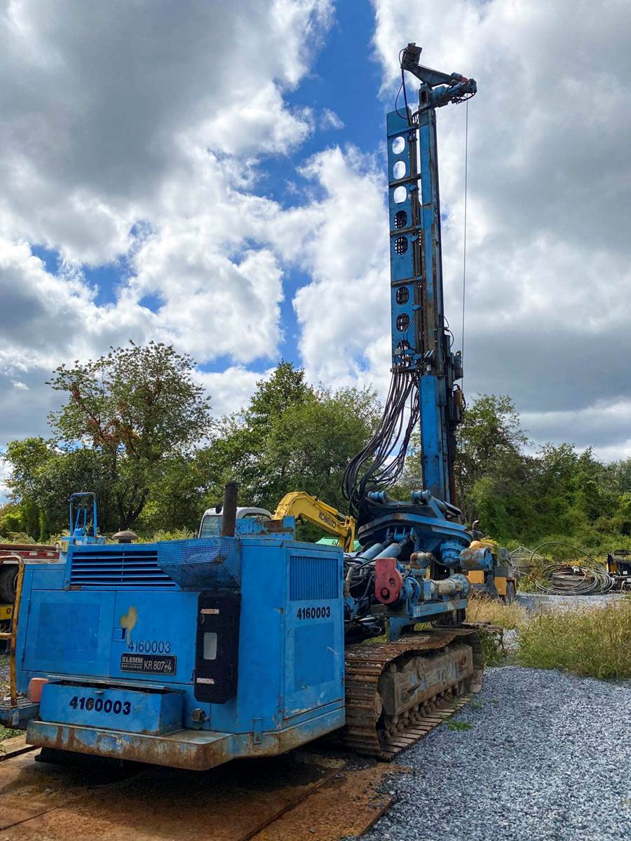 Multi-Directional Drill Rigs, Hydraulic Excavators, Air Compressors ...